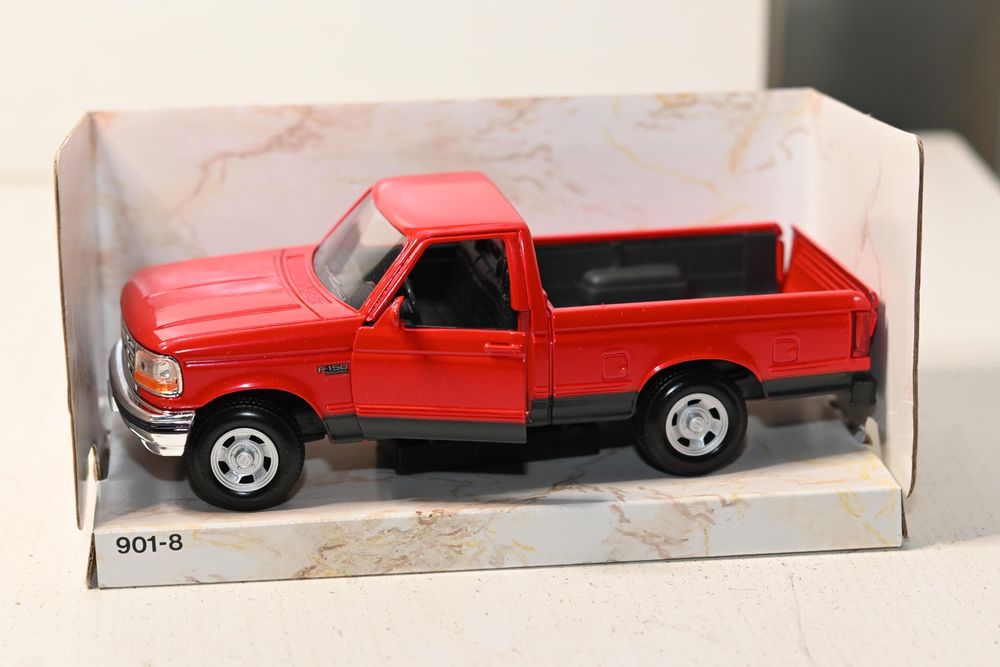 Maisto Ford F-150 Pickup (1993) 1:25 Modellauto | Kaufen auf Ricardo