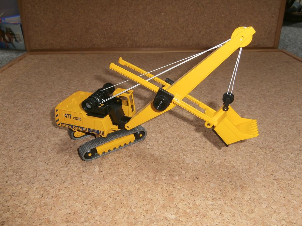 SIKU 3518 Menck M 500 H Löffelbagger | Kaufen auf Ricardo