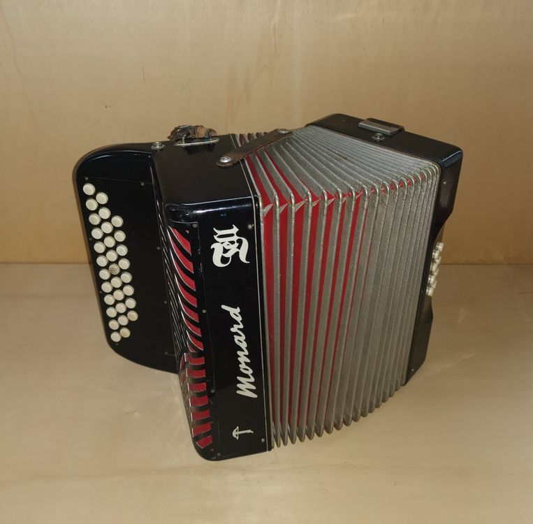 Handharmonika Bachenbülach - Tell (Gebraucht) in Liestal für CHF 100 ...