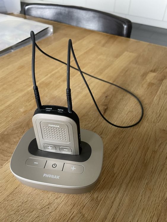 Phonak TV Link Base II + ComPilot II (Gebraucht) in Basel für CHF 39 ...