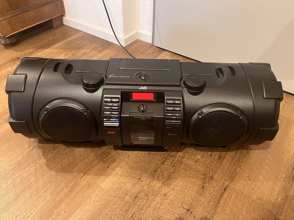 JVC Ghettoblaster RV-NB90 | Kaufen auf Ricardo
