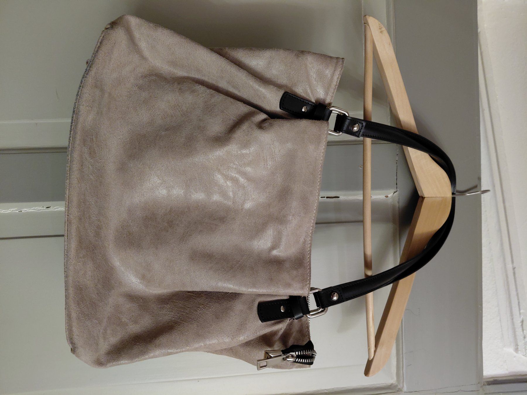 Taschen Von Vera Pelle