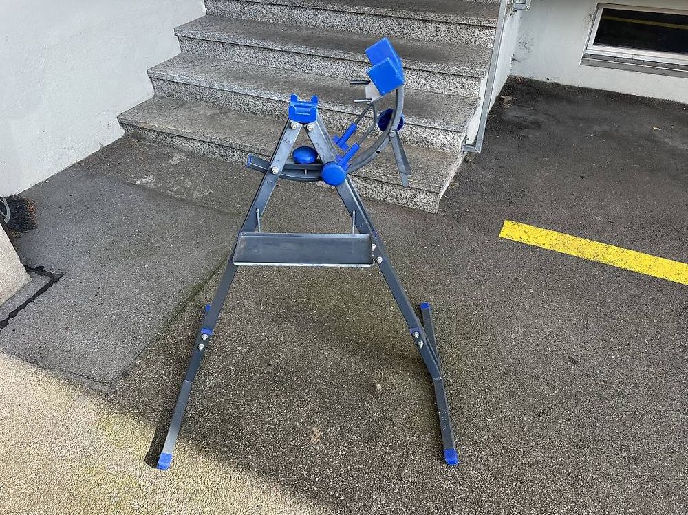 Velo/Fahrrad Montage/Reparatur Ständer/Stativ (Gebraucht) in Uttwil für ...