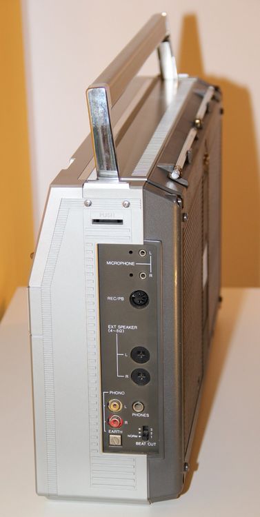 Stereo Radio Cassette Recorder JVC Model No. M80L (Gebraucht) in Aarau ...
