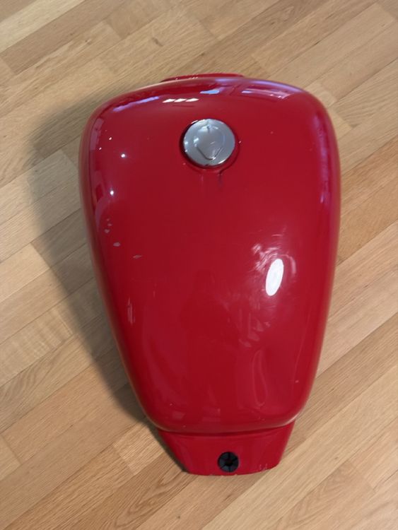 Honda Magna 1994 Classic Motorcycle Fuel Tank - Red (Gebraucht) in ...