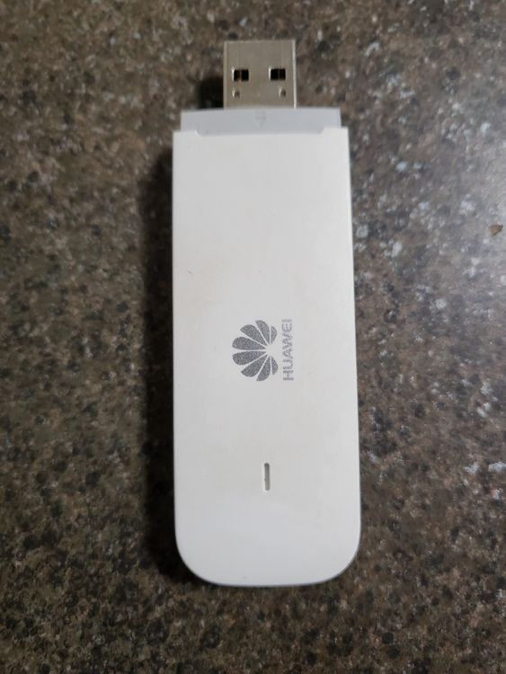 Huawei E3372h Simkarten USB Router Internet Stick | Kaufen auf Ricardo