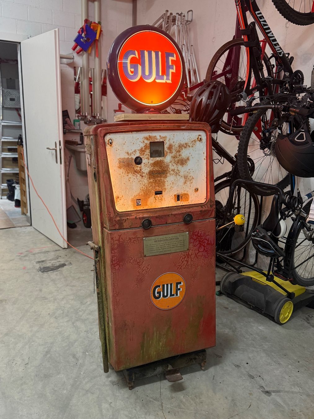 Tanksäule Gulf Shelf BP Moon Eyes Texaco (Gebraucht) in Sempach für CHF ...