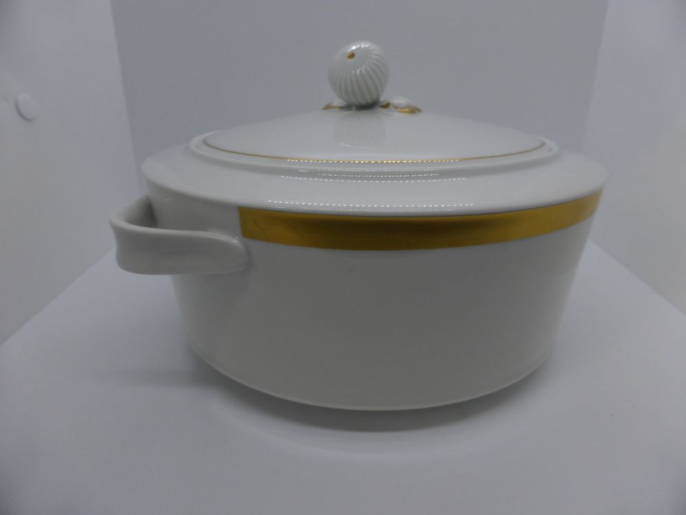 Langenthal Château légumier ou soupière bordure doré | Kaufen auf Ricardo