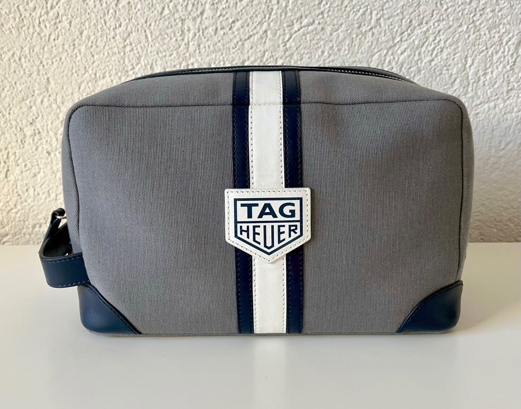 🎁 Trousse de toilette Tag Heuer neuve 🎁 (Neuf (Voir description)) à ...