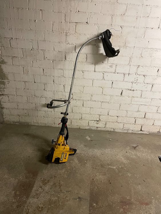 Partner B322 Benzin-Rasentrimmer (Defekt) in Trimbach für CHF 1 – nur ...