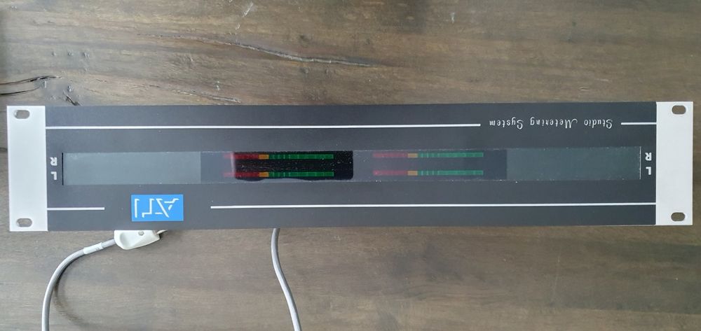 ATI Studio Metering System VU400 (Defekt) in Rombach für CHF 26 – mit Lieferung auf Ricardo kaufen