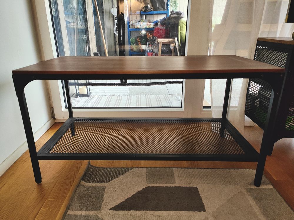 Table basse IKEA 90x46 (D'occasion) à Grand-Lancy pour CHF 40 – retrait ...