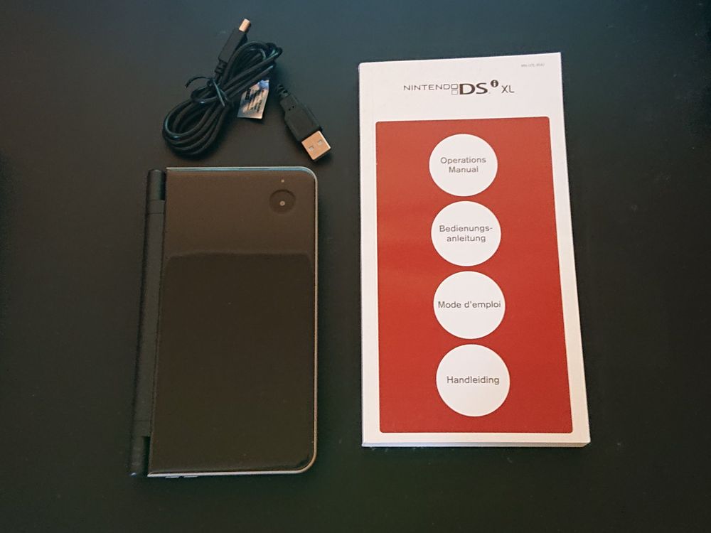 Nintendo DSi XL - Konsole in Gold Schwarz (Gebraucht) in für CHF 129.9 – mit Lieferung auf ...