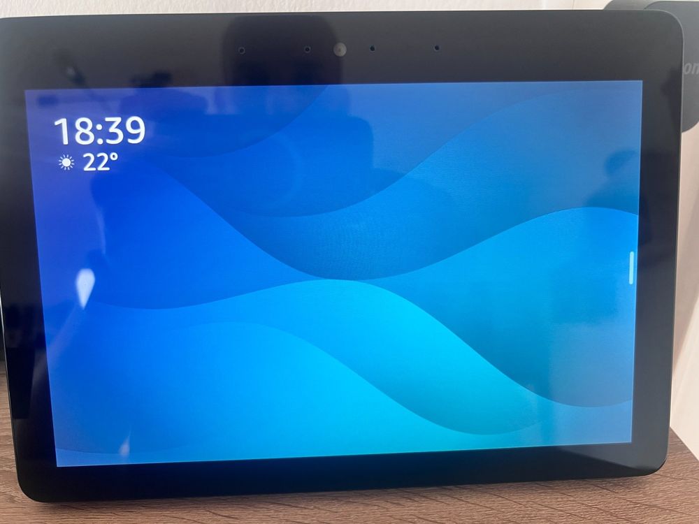 Alexa Echo Show 10" (2. Generation) | Kaufen auf Ricardo
