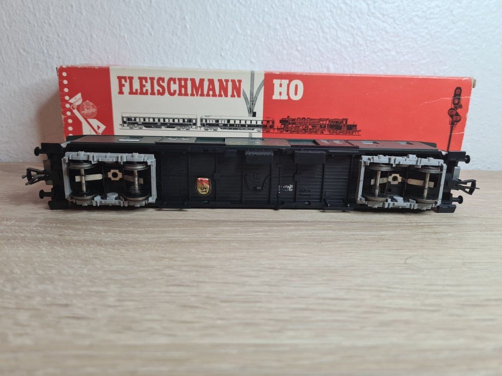 Fleischmann 5130 Gepäckwagen SBB H0 (Gebraucht) in St-Aubin-Sauges für CHF 49 – mit Lieferung ...