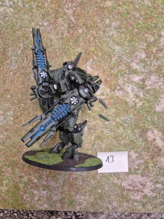 Tau XV107 R'Varna Battlesuit (Forge World) - Warhammer (Gebraucht) in ...