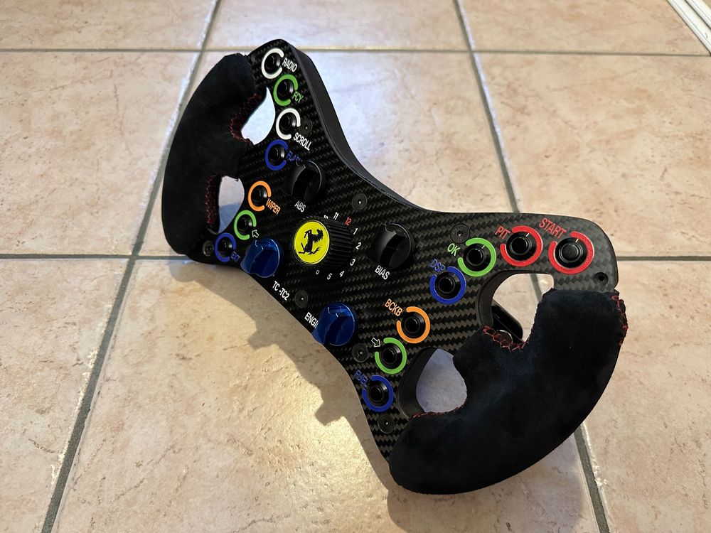 EPLAB Ferrari 296 GT3 sim racing wheel replica (Gebraucht) in Riazzino ...