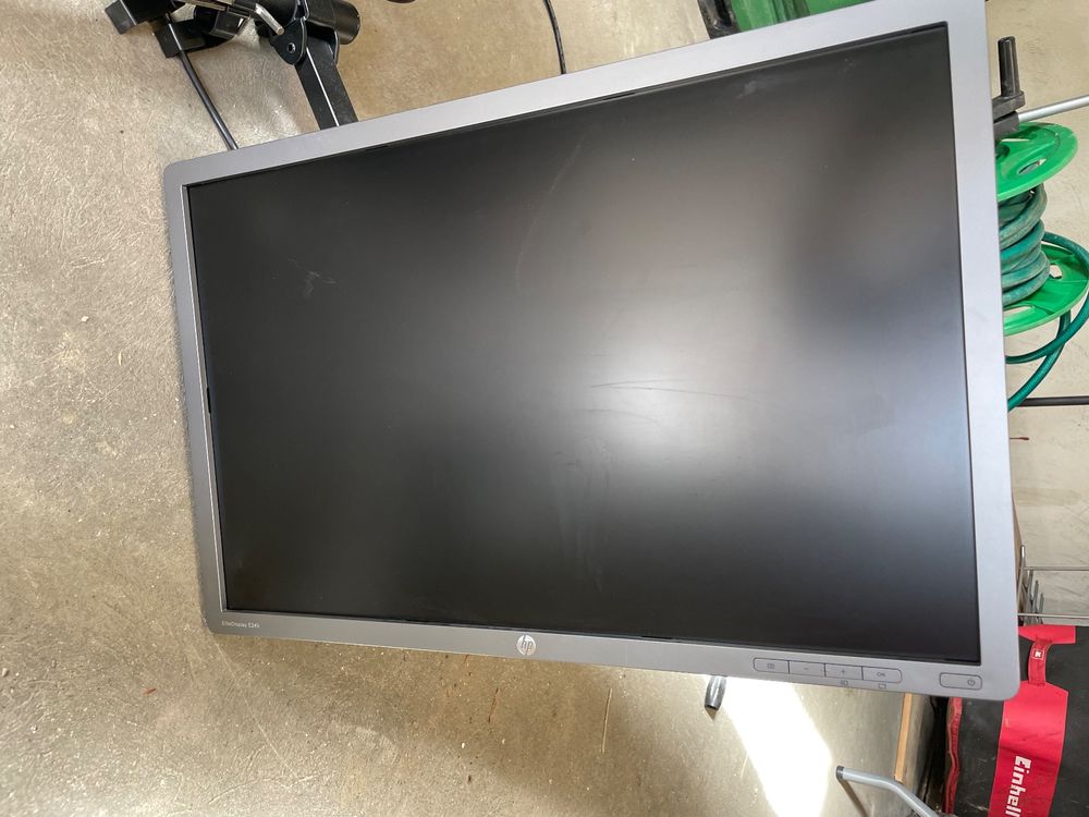 Doppel HP E241i IPS Display 24 zoll (Gebraucht) in Rothrist für CHF 99 – nur Abholung auf ...