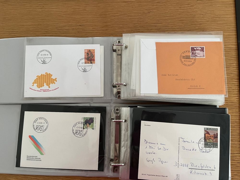 2 kleine Album mit 104 FDC/Sonderbriefe Schweiz (Gebraucht) in Murgenthal für CHF 5.5 – mit ...