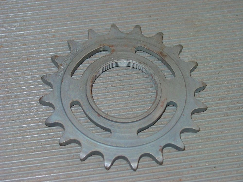 20 Zähne Ritzel 1941 Fichtel&Sachs zu Rad 05 Militärvelo (Neu (gemäss ...