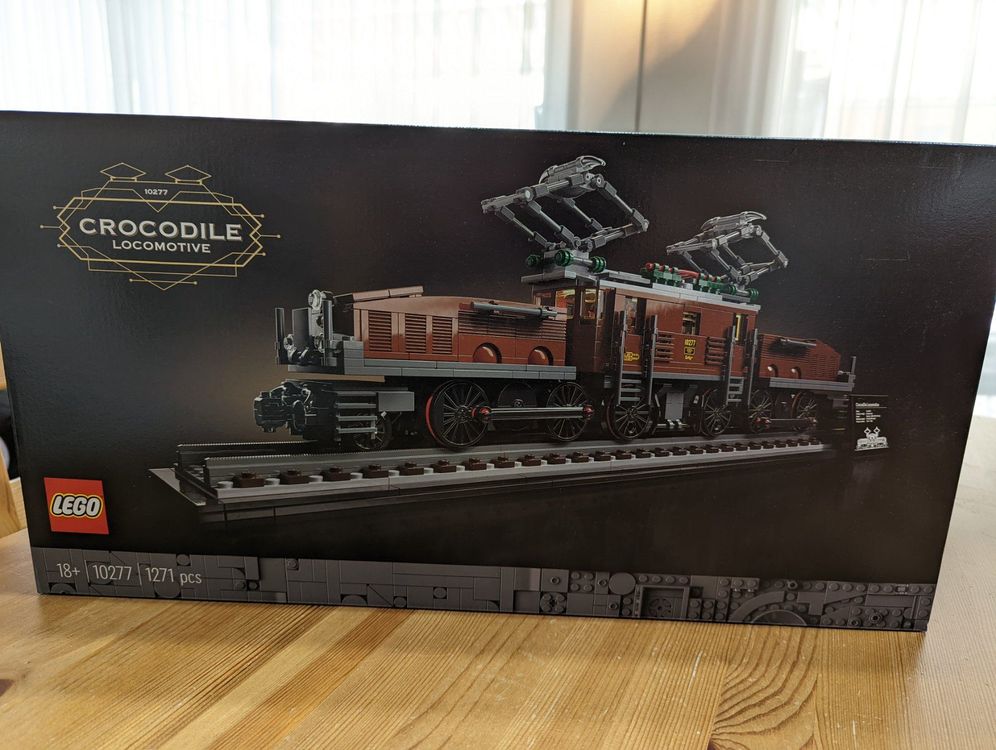 Lego Lokomotive Krokodil 10277 ab einem Stutz! (Neu und ...