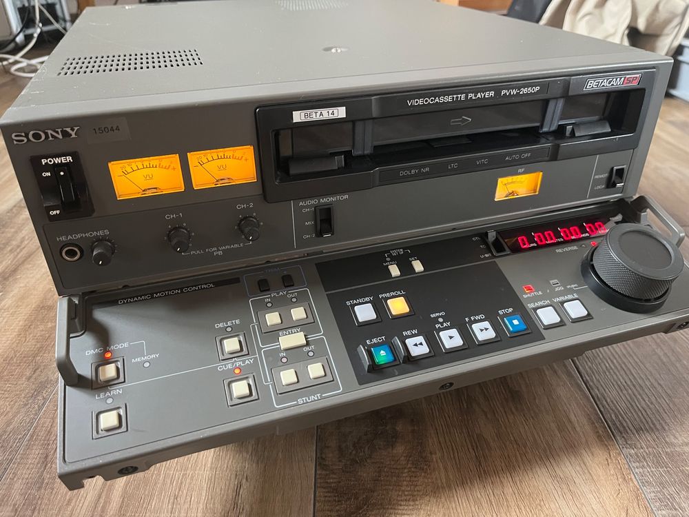 Sony Betacam SP PVW-2650P Professioneller Player mit DT (Gebraucht) in ...