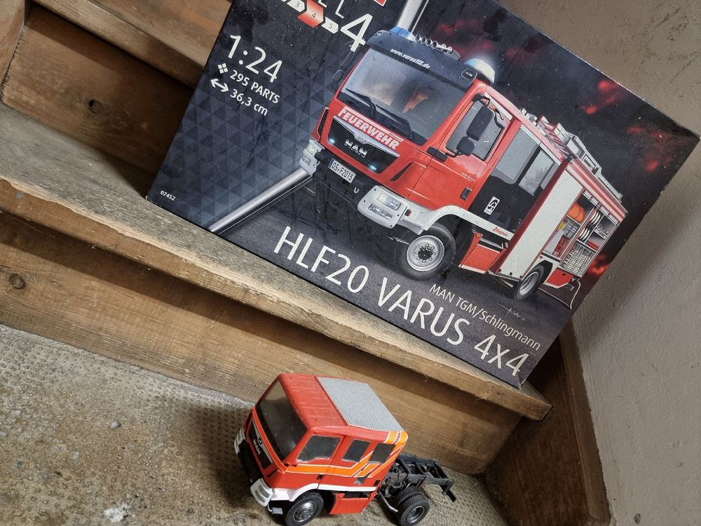 Revell MAN HLF 20 Varus 1:24 Feuerwehr (Gebraucht) in für CHF 25 – mit ...
