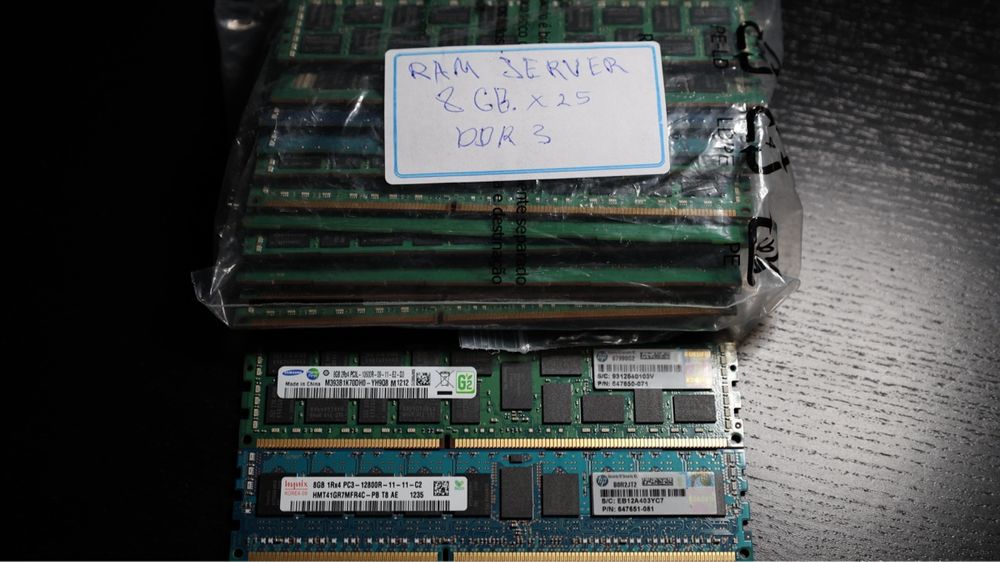 200 GB DDR3 ECC RDIMM Server RAM – 25×8 GB (Samsung / SK (Gebraucht) in ...