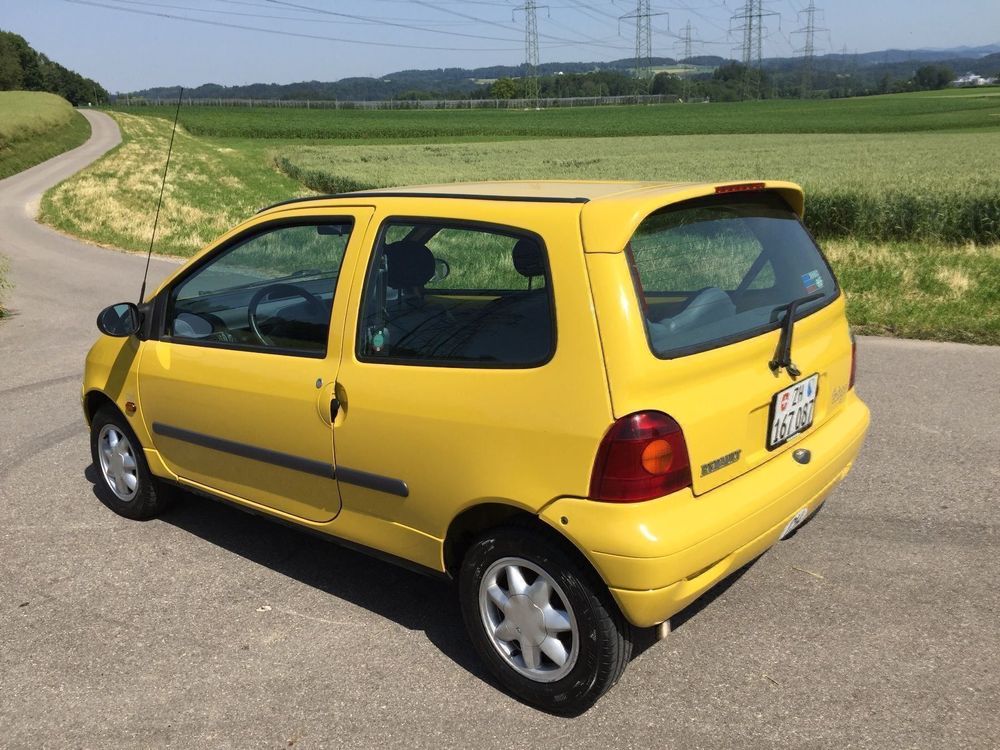 neuwertiger Renault Twingo Phase 1 mit Klimaanlage | Kaufen auf Ricardo