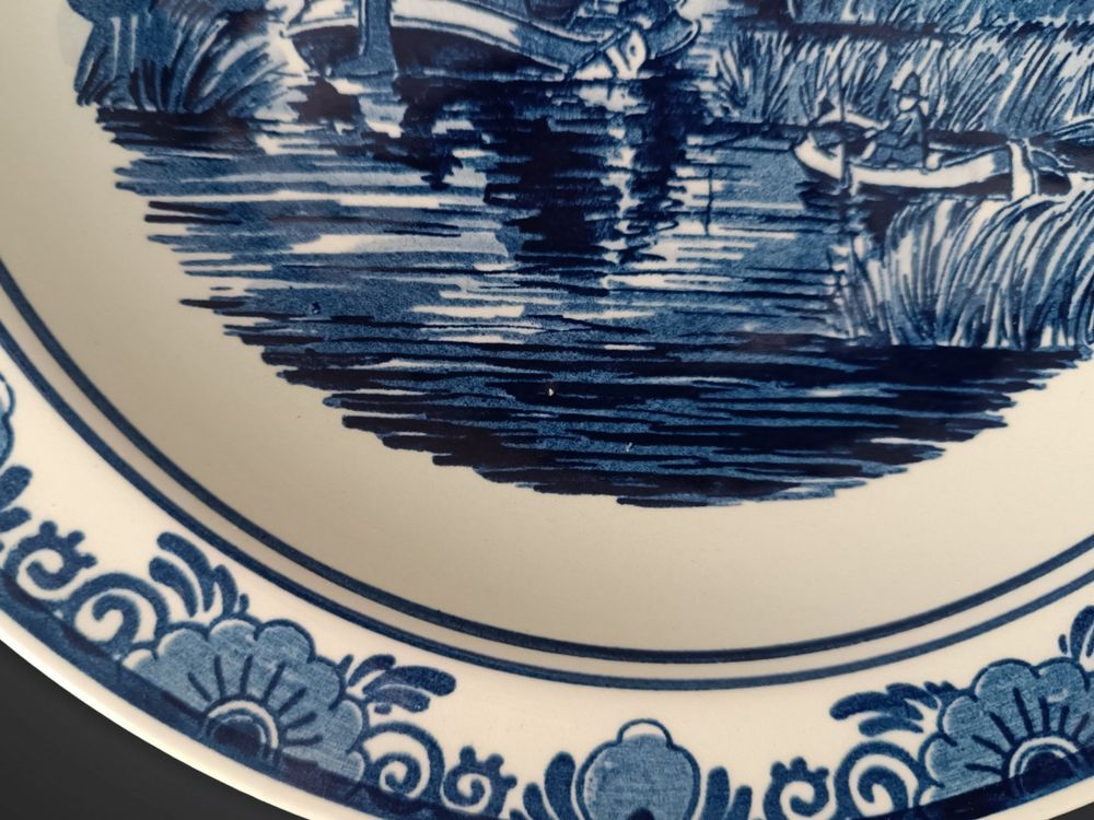 BLUE DELFT Wandteller von 1977 (Gebraucht) in Suhr für CHF 4 – nur ...