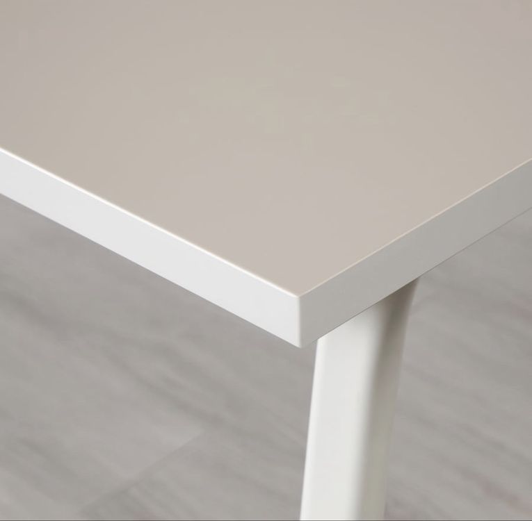 Gaming-Tisch/Pult, weiss, 140x80cm, Top Zustand! (Neu (gemäss ...