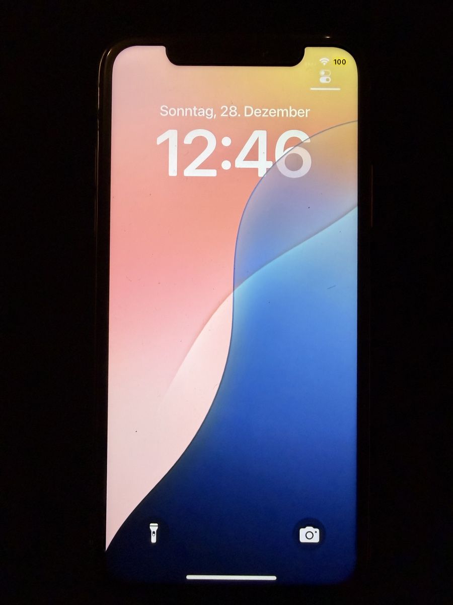 Apple iPhone XS 256GB mit neuem Display Schutzfolien Hülle (Defekt) in ...