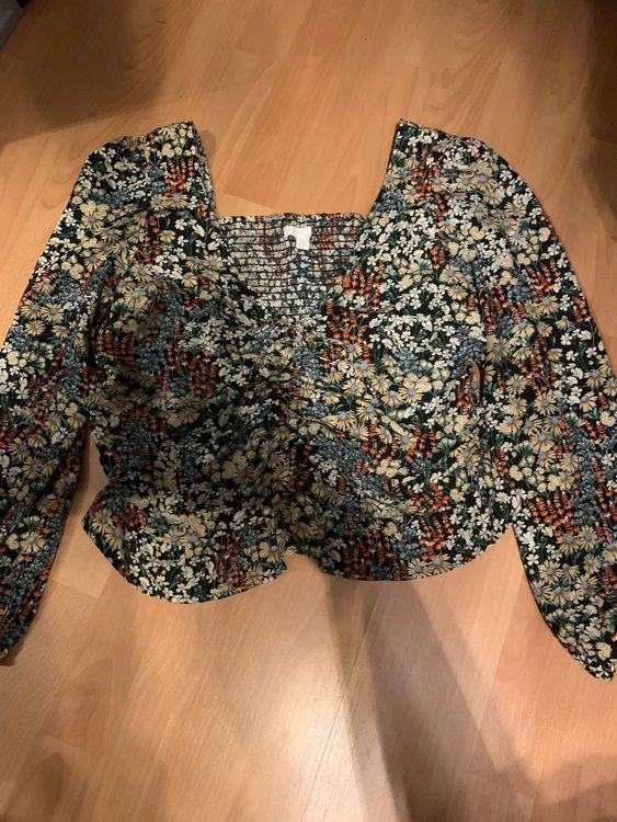 Joli haut court à fleurs H&M t. L | Kaufen auf Ricardo