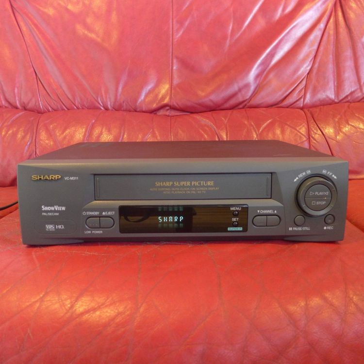 VHS Videorecorder - Sharp VC- M311 (Gebraucht) in Beringen für CHF 35 ...