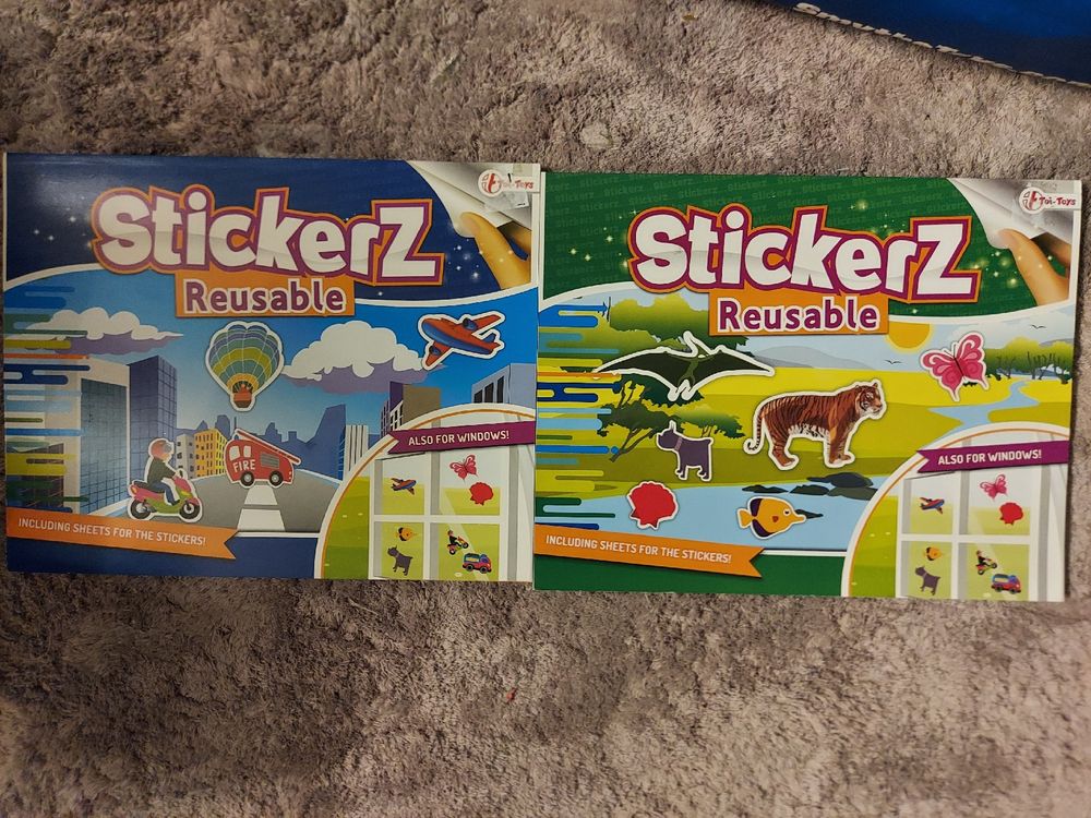 Stickerbücher NEU (Neu (gemäss Beschreibung)) in Altishofen für CHF 6 ...