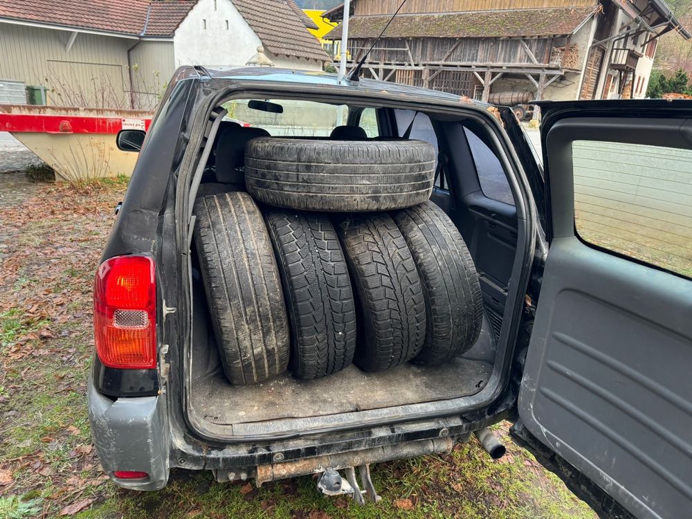 Toyota RAF 2003 4x4 D4D diesel 187000 (D'occasion) à Rorbas pour CHF ...