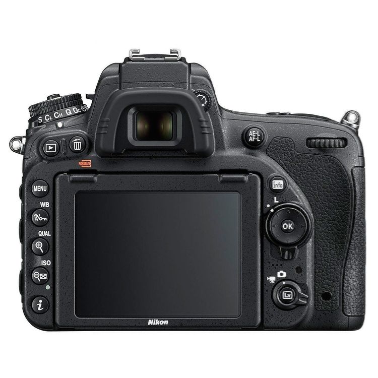 Nikon D750 + Nikon 50mm F/1.8G + Benno Hessler Book+ SD Card (Gebraucht ...
