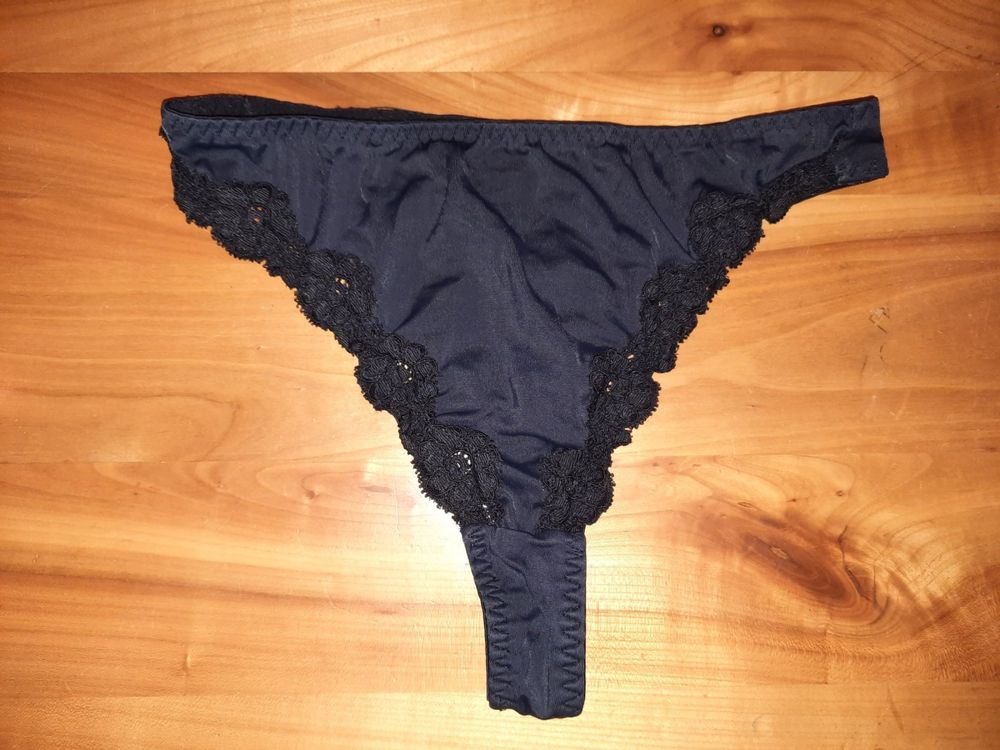 String Gr L (Gebraucht) in Aarau für CHF 9 – mit Lieferung auf Ricardo ...