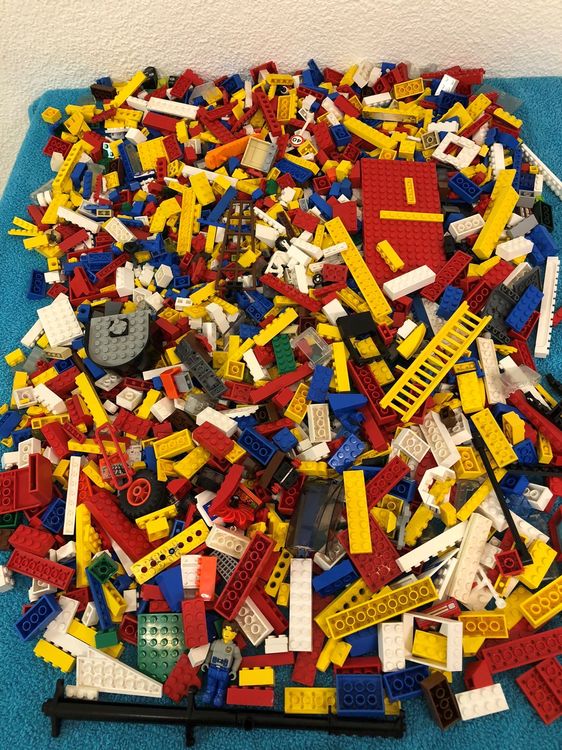 Über 2 kg Lego ab 1.- | Kaufen auf Ricardo