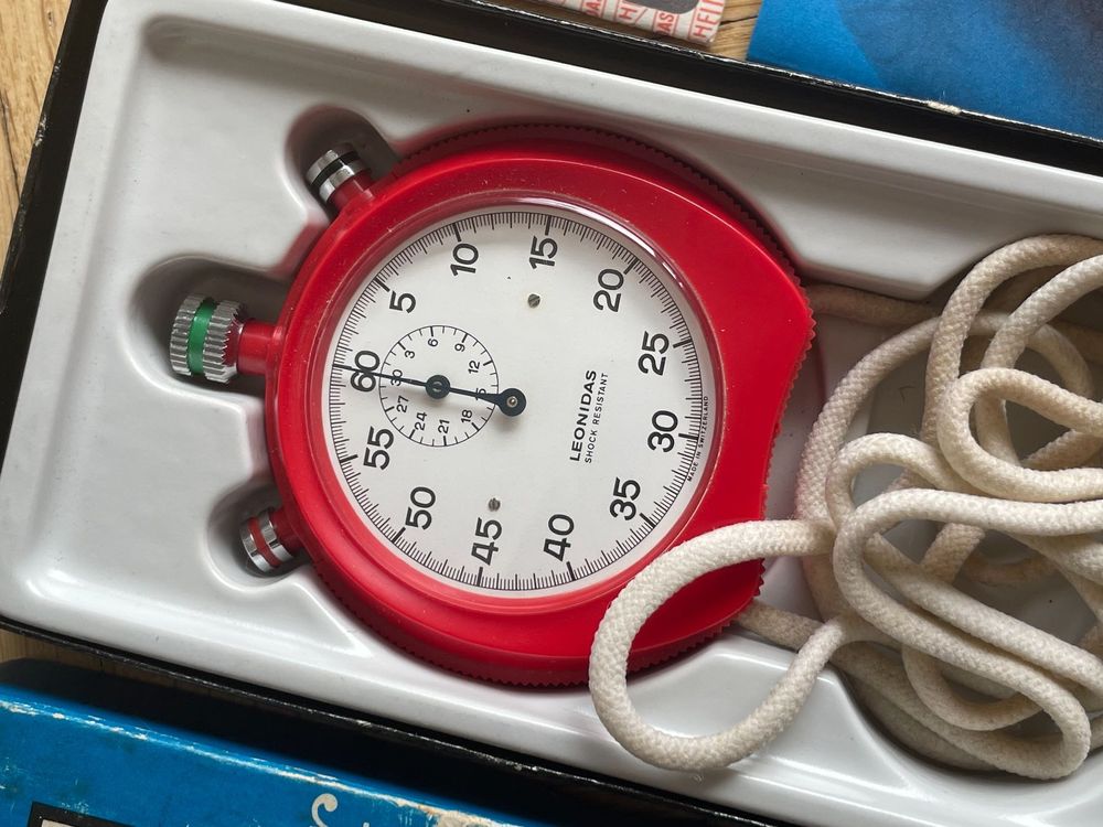 Leonidas Heuer Trackmaster (Neuf avec emballage d'origine) à Worblaufen pour CHF 25 – avec ...