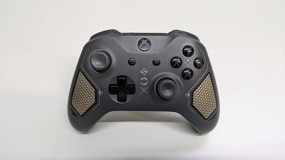 Manette Xbox One Recon Tech Limited Edition (Gebraucht) in Epalinges ...