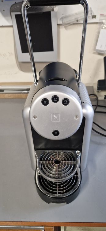 NESPRESSO Zenius ZN100 Pro Kapselmaschine (Gebraucht) in Zürich für CHF ...