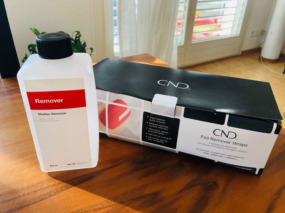 CND Shellac Remover und Foil Remover Wraps (Gebraucht) in Rain für CHF ...