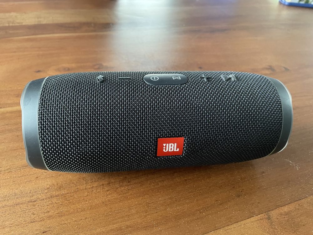 JBL Charge 3 Bluetooth Lautsprecher Schwarz | Kaufen auf Ricardo