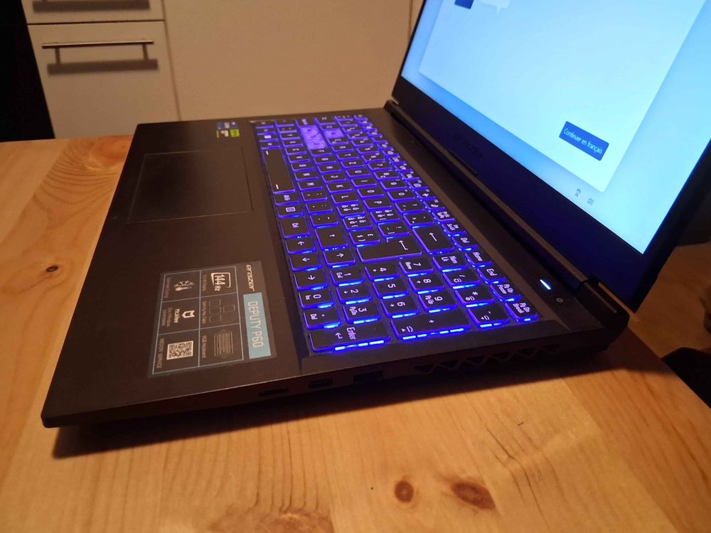 RTX 4070 / 144hz Gaming portable PC /gamer laptop (Gebraucht) in ...