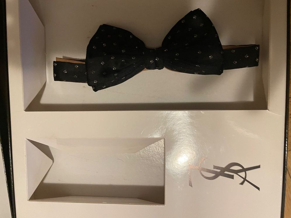 Yves Saint Laurent YSL Bow Tie Set | Kaufen auf Ricardo