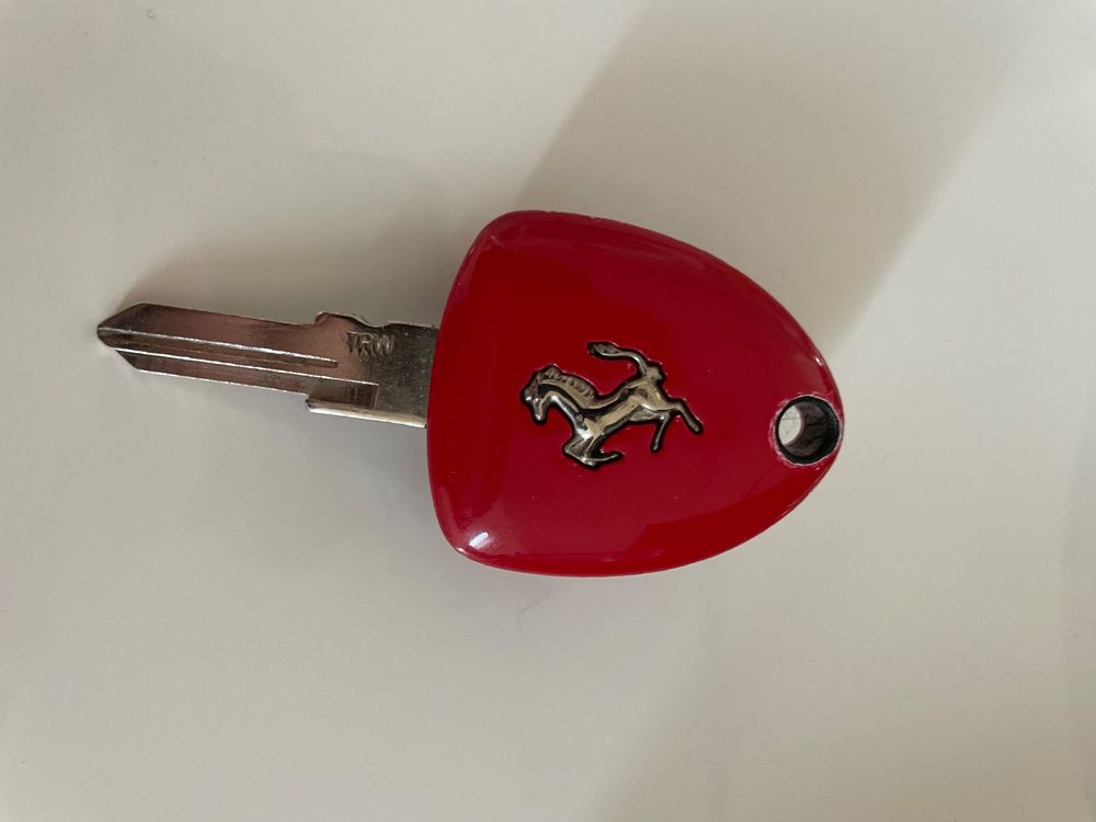 Clé Ferrari (D'occasion) à Montreux pour CHF 15 – avec livraison ...