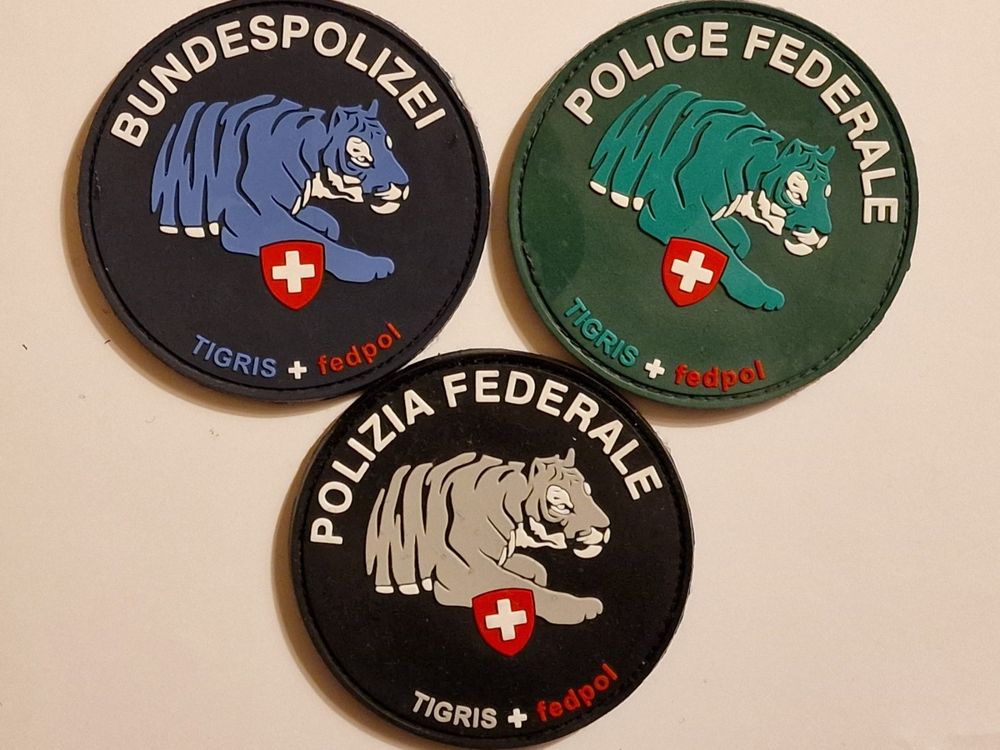 Trio Polizei Abzeichen Fedpol TIGRIS drei Sprache Pvc Klett (Gebraucht ...