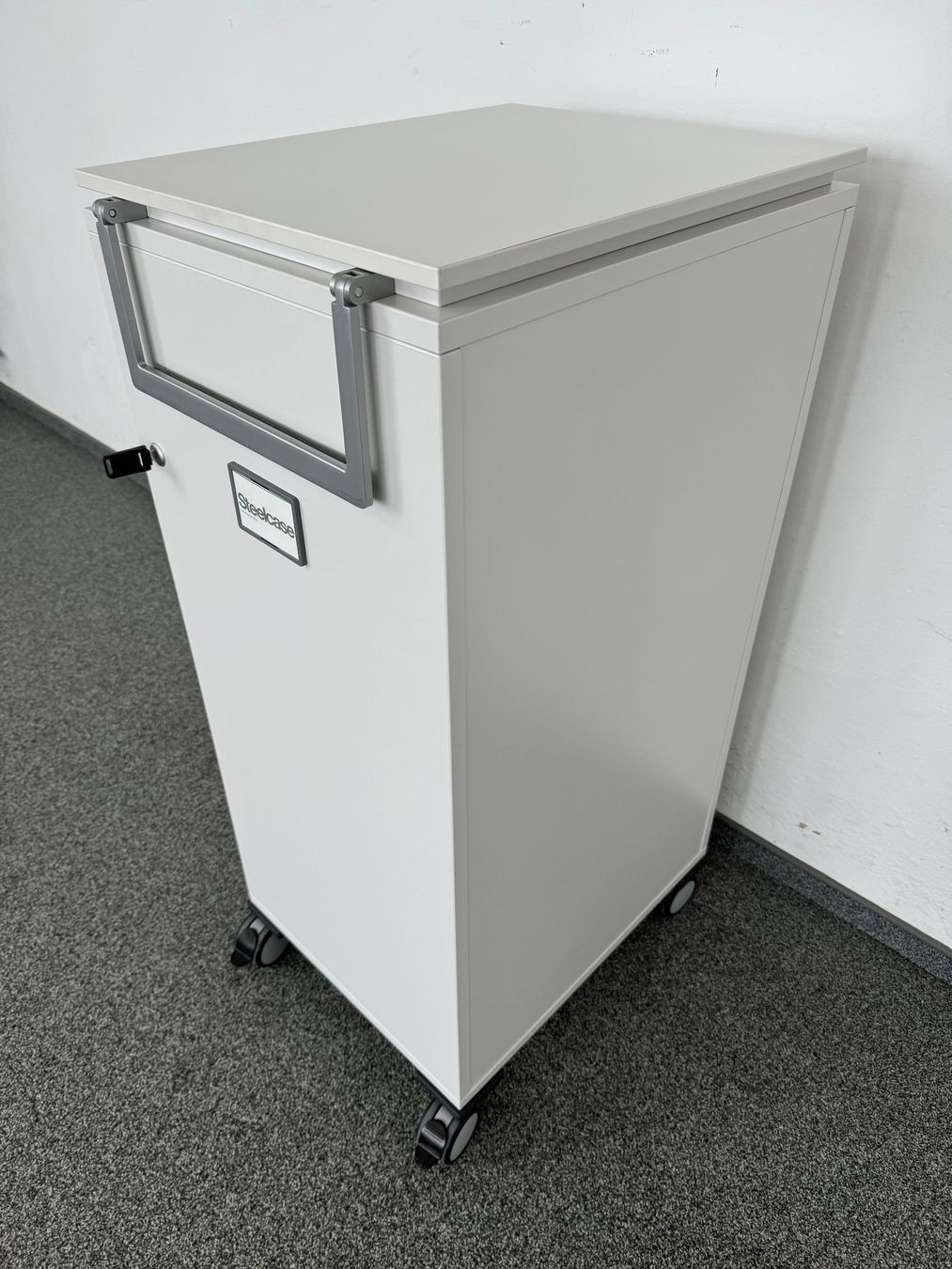 Steelcase Moby Roll-Caddy - Weiss - mit Hängerahmen - mit (Gebraucht ...