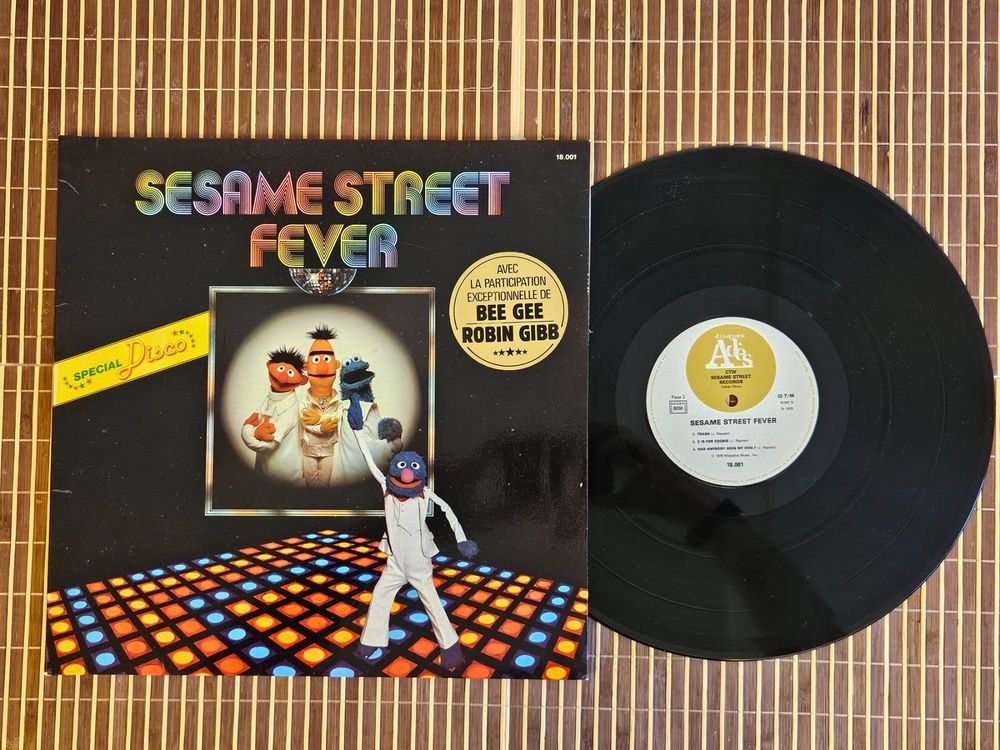 Sesame Street Fever P13 (Gebraucht) in für CHF 1.95 – mit Lieferung auf ...